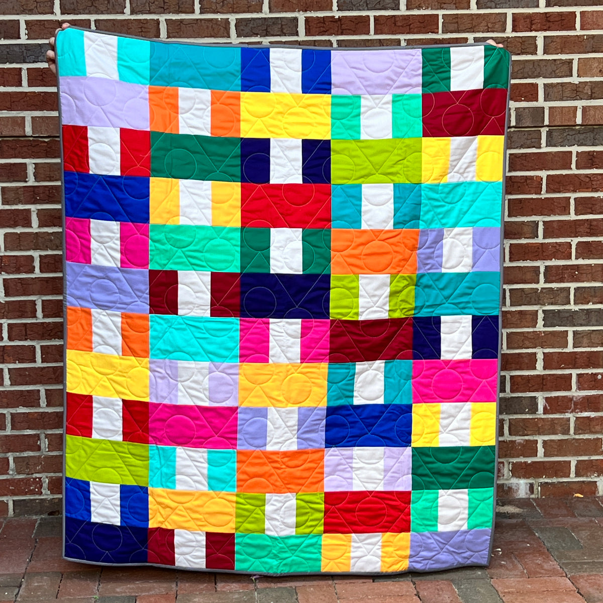 Color Brick - Threaded Lines Pattern