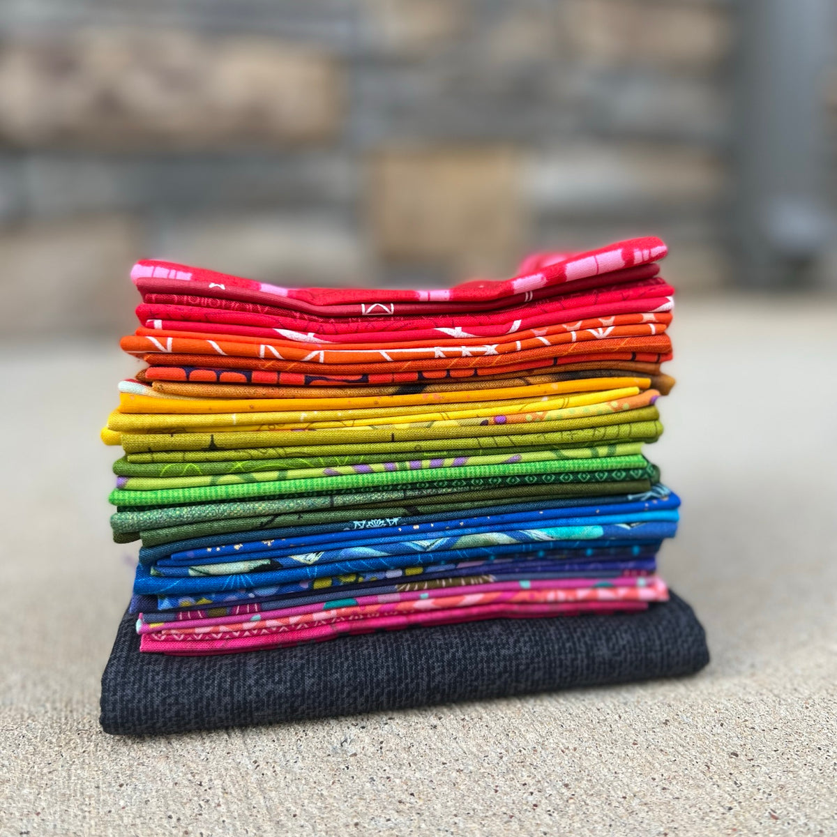 Alison Glass Mini Series Sew Along 2022 – Threaded Lines