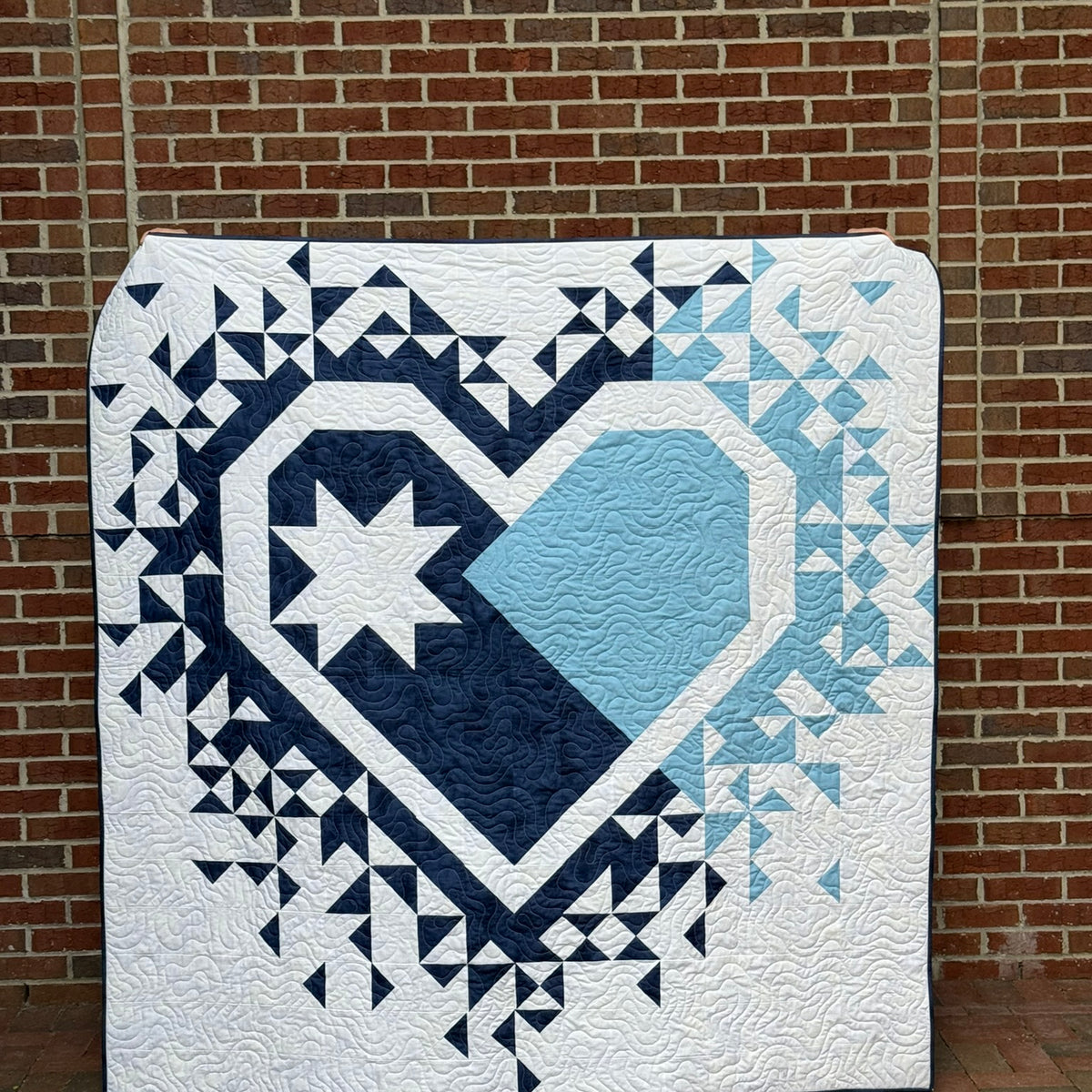 Mini Exploding Heart of Minnesota Quilt Kit – Threaded Lines
